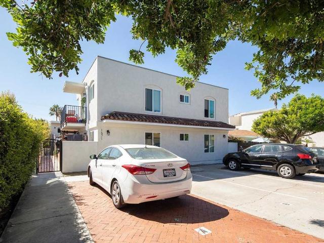 2 Bedroom Apartment for Rent at 1671 Chalcedony St, San Diego, CA 92109 Pacific Beach