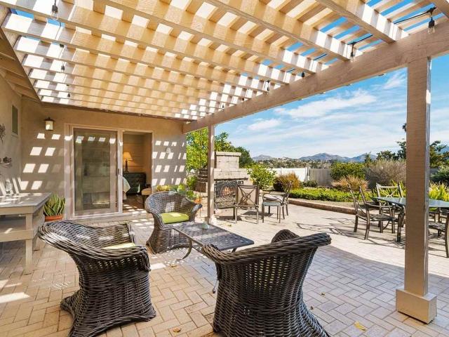 2 Bedroom Apartment for Rent at 16915 Dominican Dr, San Diego, CA 92128 Rancho Bernardo