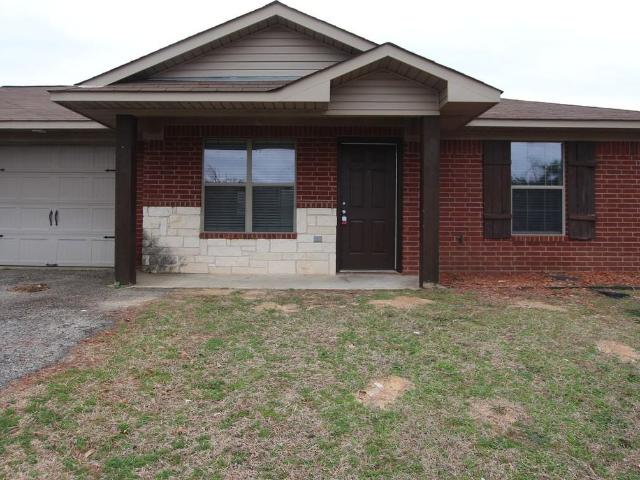 2 Bedroom Apartment for Rent at 16986 Loring Ln, Lindale, TX 75771