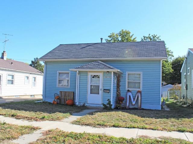2 Bedroom Apartment for Rent at 1716 S 8th Ave, Sioux Falls, SD 57105