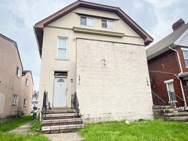2 Bedroom Apartment for Rent at 171 Chittenden Ave #A, Columbus, OH 43201 University