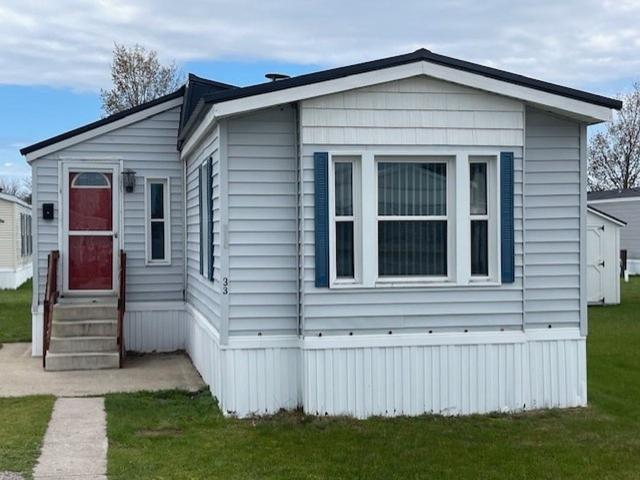 2 Bedroom Apartment for Rent at 17330 Honor Hwy Lot 33, Interlochen, MI 49643