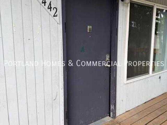 2 Bedroom Apartment for Rent at 17442 Se Powell Blvd, Portland, OR 97236 Centennial