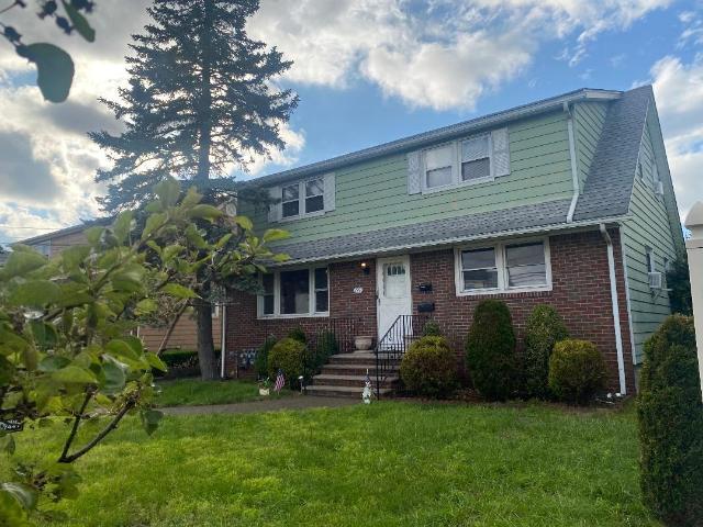 2 Bedroom Apartment for Rent at 179 Kipp Ave, Elmwood Park, NJ 07407