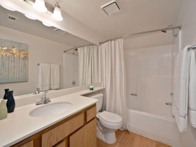 2 Bedroom Apartment for Rent at 1800 W Avenue J12, Lancaster, CA 93534