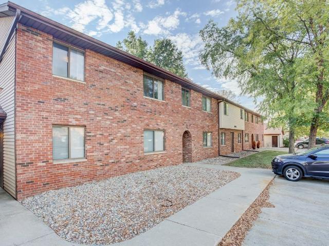 2 Bedroom Apartment for Rent at 1804 Oliver Dr, Urbana, IL 61802