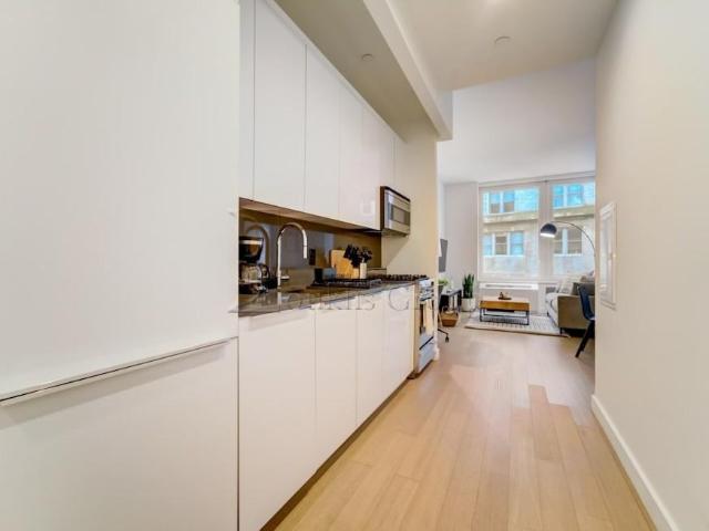 2 Bedroom Apartment for Rent at 180 Water St #2106A, New York, NY 10038 Financial District