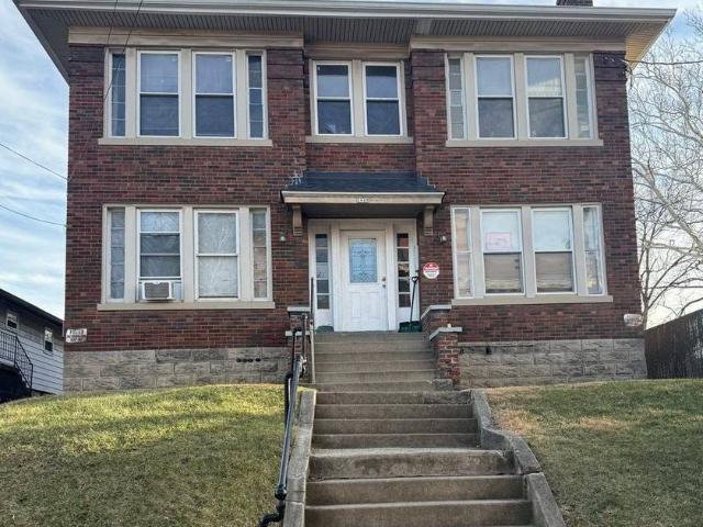 2 Bedroom Apartment for Rent at 1815 Clarion Ave #1, Cincinnati, OH 45207 Evanston