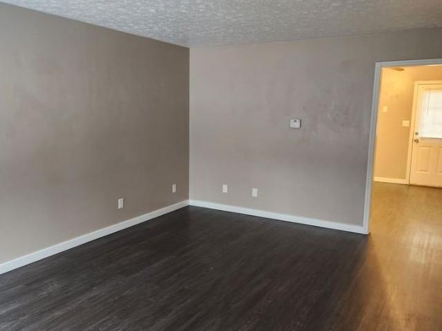 2 Bedroom Apartment for Rent at 1817 Kraig Dr, Crawfordsville, IN 47933