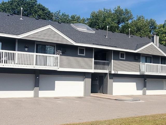 2 Bedroom Apartment for Rent at 1829 Trailway Dr #29 7, Eagan, MN 55122