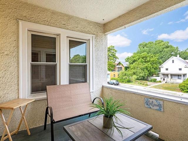 2 Bedroom Apartment for Rent at 1907 11th Ave S #3, Minneapolis, MN 55404 Ventura Village