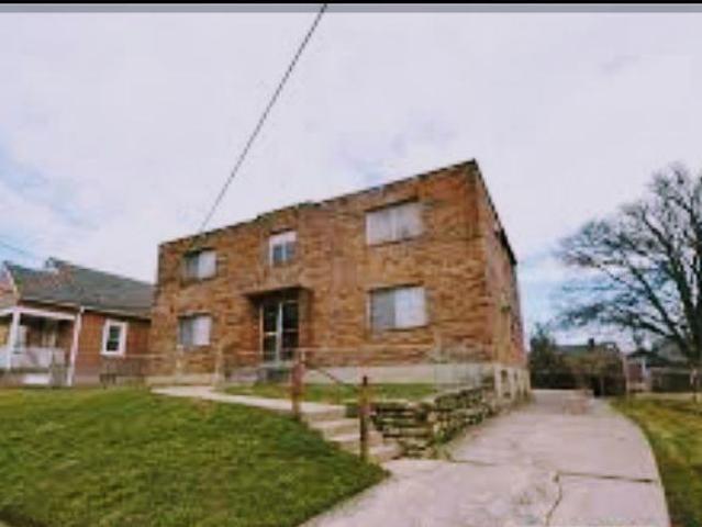 2 Bedroom Apartment for Rent at 1920 Dallas Ave #5, North College Hill, OH 45239 North College Hill