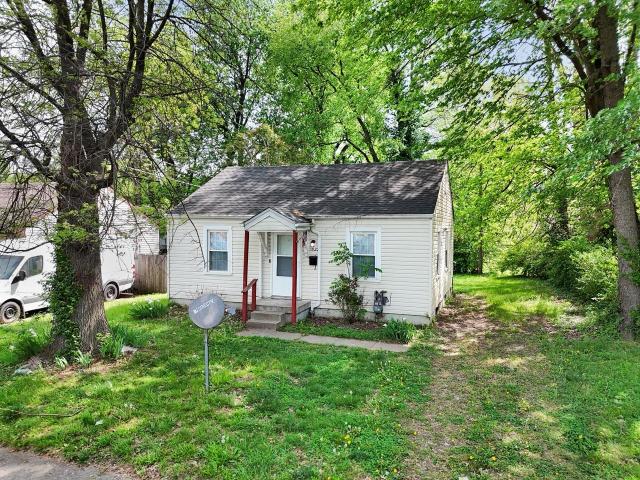 2 Bedroom Apartment for Rent at 1927 S 28th St, Louisville, KY 40210 Hallmark