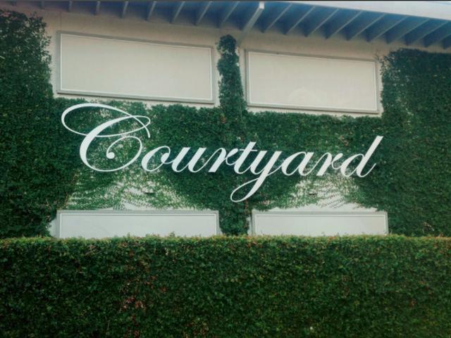 2 Bedroom Apartment for Rent at 1946 Country Club Blvd, Stockton, CA 95204