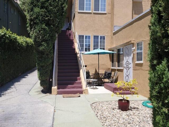 2 Bedroom Apartment for Rent at 1947 Wilcox Ave, Los Angeles, CA 90068 Hollywood Hills West