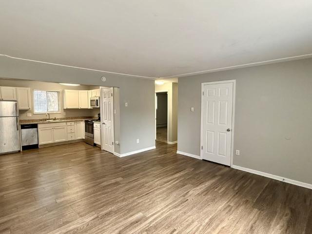 2 Bedroom Apartment for Rent at 1950 Upham St #5, Lakewood, CO 80214 Edgewood