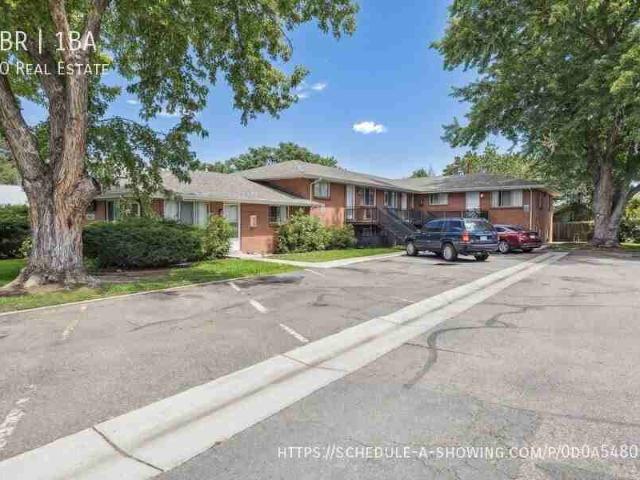 2 Bedroom Apartment for Rent at 1950 Upham Street #1, Lakewood, CO 80214 Edgewood