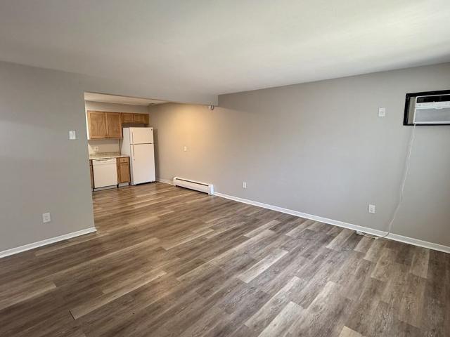 2 Bedroom Apartment for Rent at 1961 Upham St #2, Lakewood, CO 80214 Edgewood