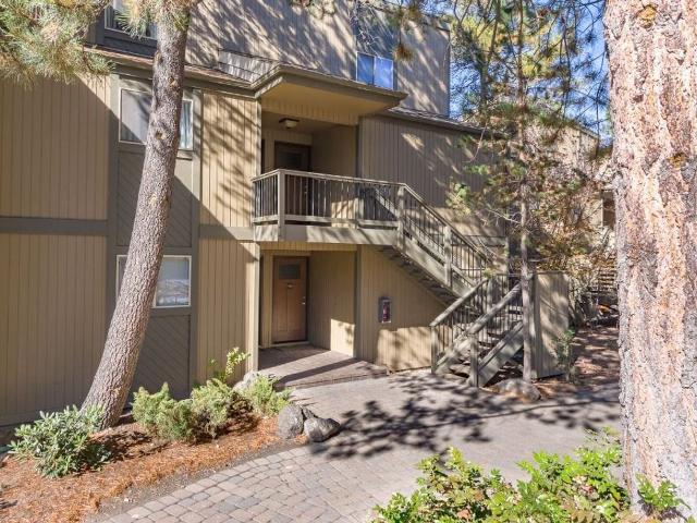 2 Bedroom Apartment for Rent at 19717 Mount Bachelor Dr, Bend, OR 97702 Century West