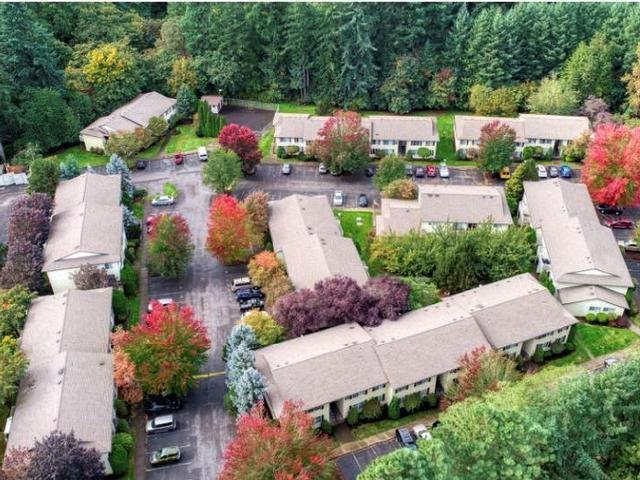 2 Bedroom Apartment for Rent at 19839 S Hwy #213, Oregon City, OR 97045
