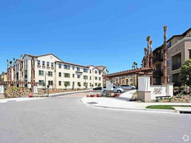 2 Bedroom Apartment for Rent at 1000 Indigo Pl, Lake Forest, CA 92630 Baker Ranch