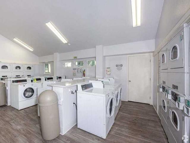 2 Bedroom Apartment for Rent at 100 Larissa Ln, Vallejo, CA 94590