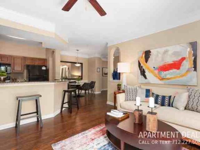 2 Bedroom Apartment for Rent at 10379 N Sam Houston Pkwy E #2038, Humble, TX 77396