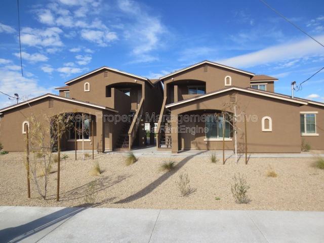 2 Bedroom Apartment for Rent at 10402 N 9th Ave #1, Phoenix, AZ 85021