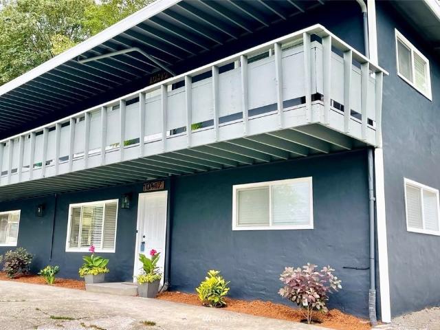 2 Bedroom Apartment for Rent at 10417 Aqua Way S #1, Seattle, WA 98168
