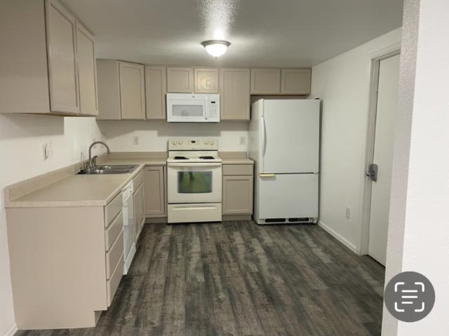 2 Bedroom Apartment for Rent at 10421 Pennsylvania St, Northglenn, CO 80233
