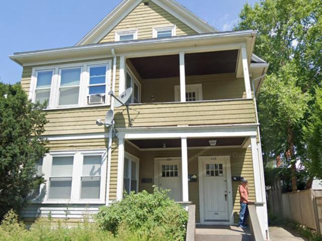 2 Bedroom Apartment for Rent at 104 Carrington Ave #2, Providence, RI 02906 Blackstone