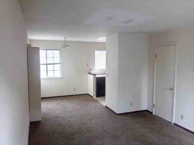 2 Bedroom Apartment for Rent at 105 Crolls Garden Ct, Alameda, CA 94501