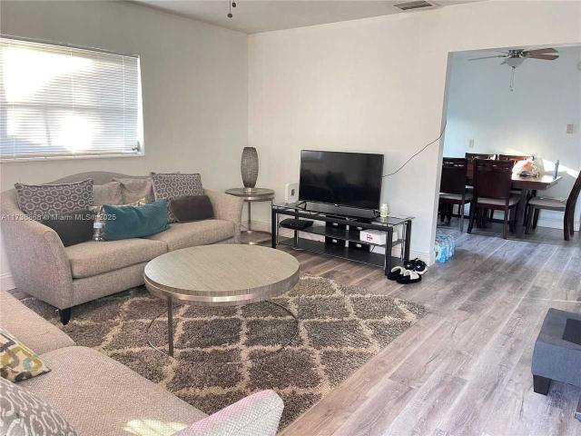 2 Bedroom Apartment for Rent at 1091 Sw 32nd Ct #W, Fort Lauderdale, FL 33315 Edgewood