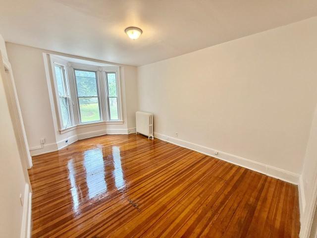 2 Bedroom Apartment for Rent at 10 Wards Ln #8, Albany, NY 12204