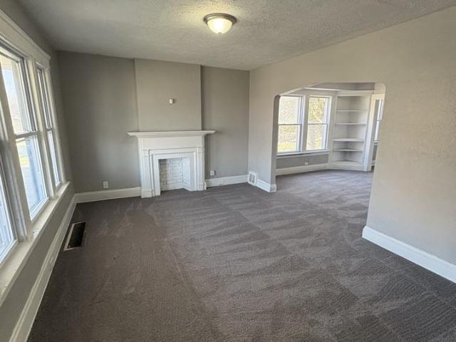 2 Bedroom Apartment for Rent at 11008 Kinsman Rd, Cleveland, OH 44104 Union Miles Park