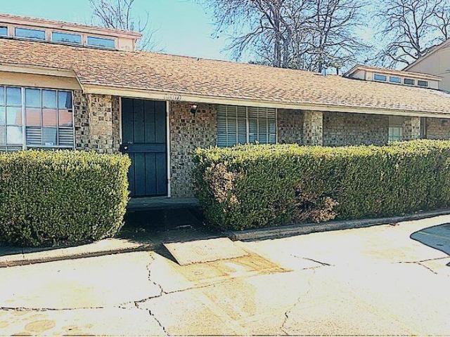 2 Bedroom Apartment for Rent at 1100 Southmoor Dr #1100, Arlington, TX 76010