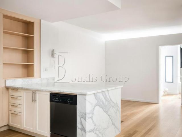 2 Bedroom Apartment for Rent at 110 Pearl St #10R, New York, NY 10005 Financial District