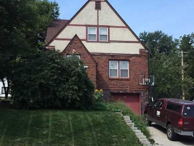 2 Bedroom Apartment for Rent at 1112 N 50th Ave, Omaha, NE 68132 Dundee