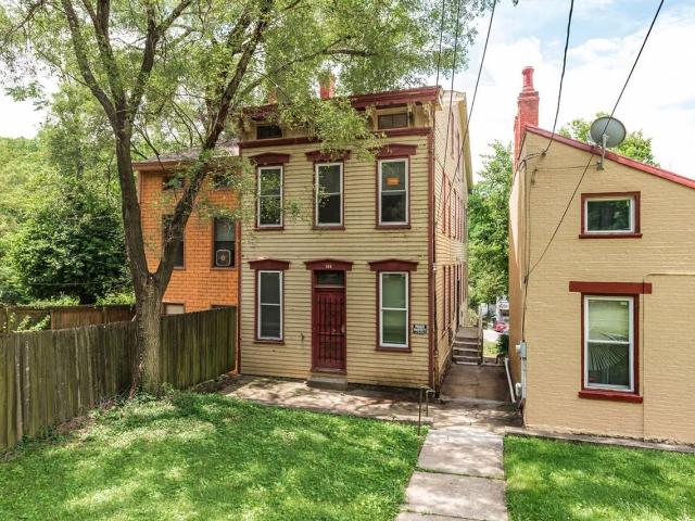 2 Bedroom Apartment for Rent at 111 Gage St #2, Cincinnati, OH 45219 Mount Auburn