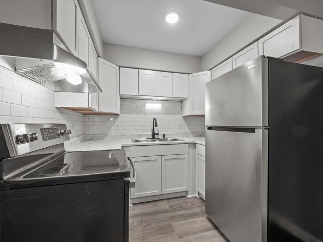 2 Bedroom Apartment for Rent at 11384 Brydan St #384 3, Taylor, MI 48180 Taylor