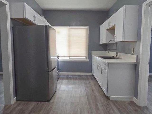 2 Bedroom Apartment for Rent at 1140 E Elk Ave #3, Glendale, CA 91205 Mariposa