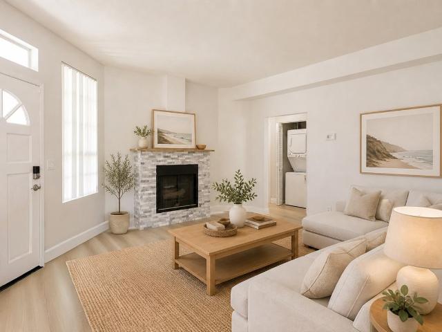 2 Bedroom Apartment for Rent at 11460 Caminito La Bar #167, San Diego, CA 92126 Mira Mesa