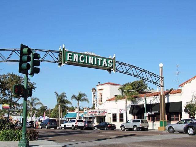 2 Bedroom Apartment for Rent at 116 Quail Gardens Dr, Encinitas, CA 92024 Encinitas