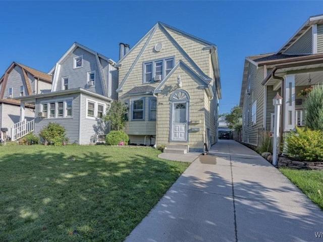 2 Bedroom Apartment for Rent at 118 Nassau Ave, Kenmore, NY 14217 Kenmore