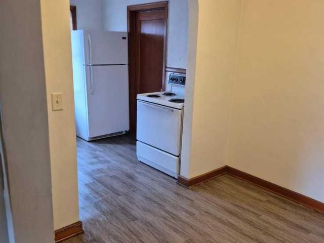 2 Bedroom Apartment for Rent at 121 3rd Ave E, Shakopee, MN 55379