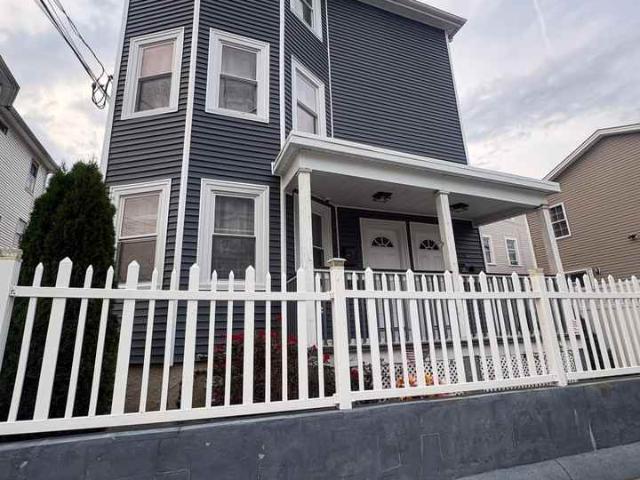 2 Bedroom Apartment for Rent at 121 Stanwood St #3, Providence, RI 02907 Elmwood