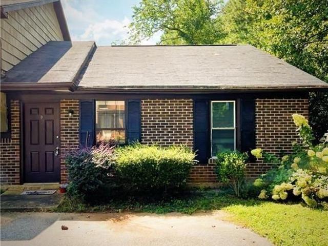 2 Bedroom Apartment for Rent at 1220 Natchez Trce Sw, Marietta, GA 30008