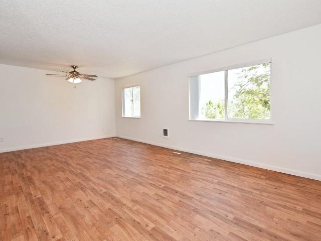 2 Bedroom Apartment for Rent at 12375 Mount Jefferson Ter #7D, Lake Oswego, OR 97035 Mt. Park