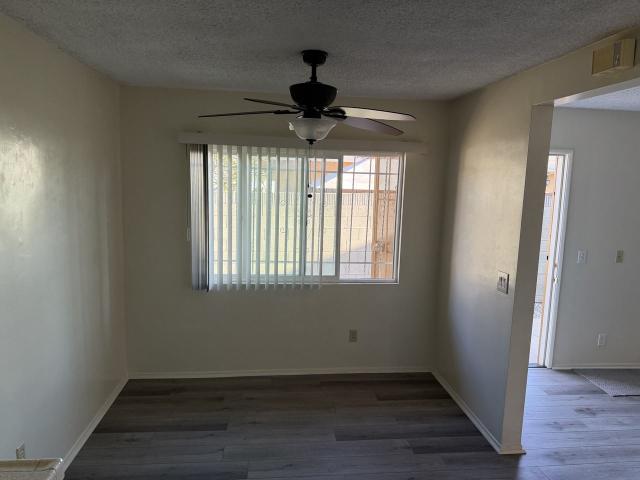 2 Bedroom Apartment for Rent at 12520 Oxford Ave #B, Hawthorne, CA 90250 North Hawthorne
