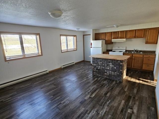 2 Bedroom Apartment for Rent at 1260 Oakview Dr #4, Saint Charles, MN 55972